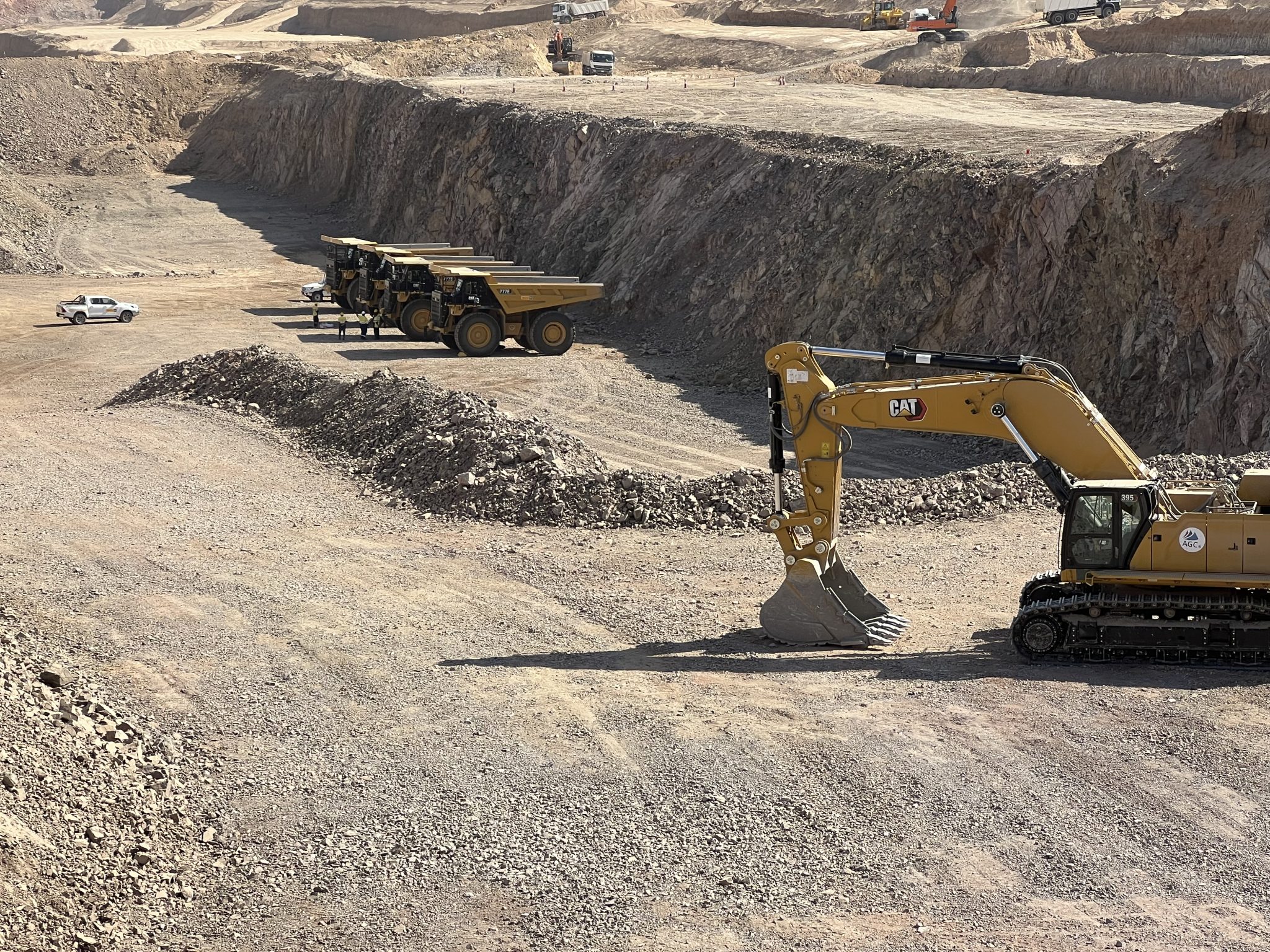 NEOM The Spine Earth Works – AL HAYTHAM MINING COMPANY